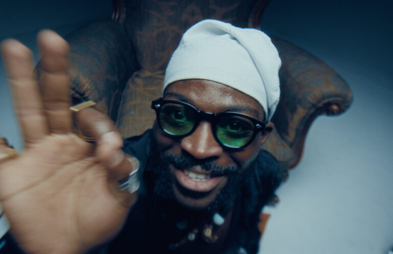 interview | elizabeth tabish | Schön! Magazine